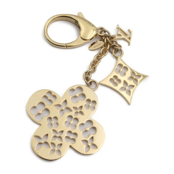 Louis Vuitton | Accessories | Louis Vuitton Ivy Flower Keychain M6793 ...